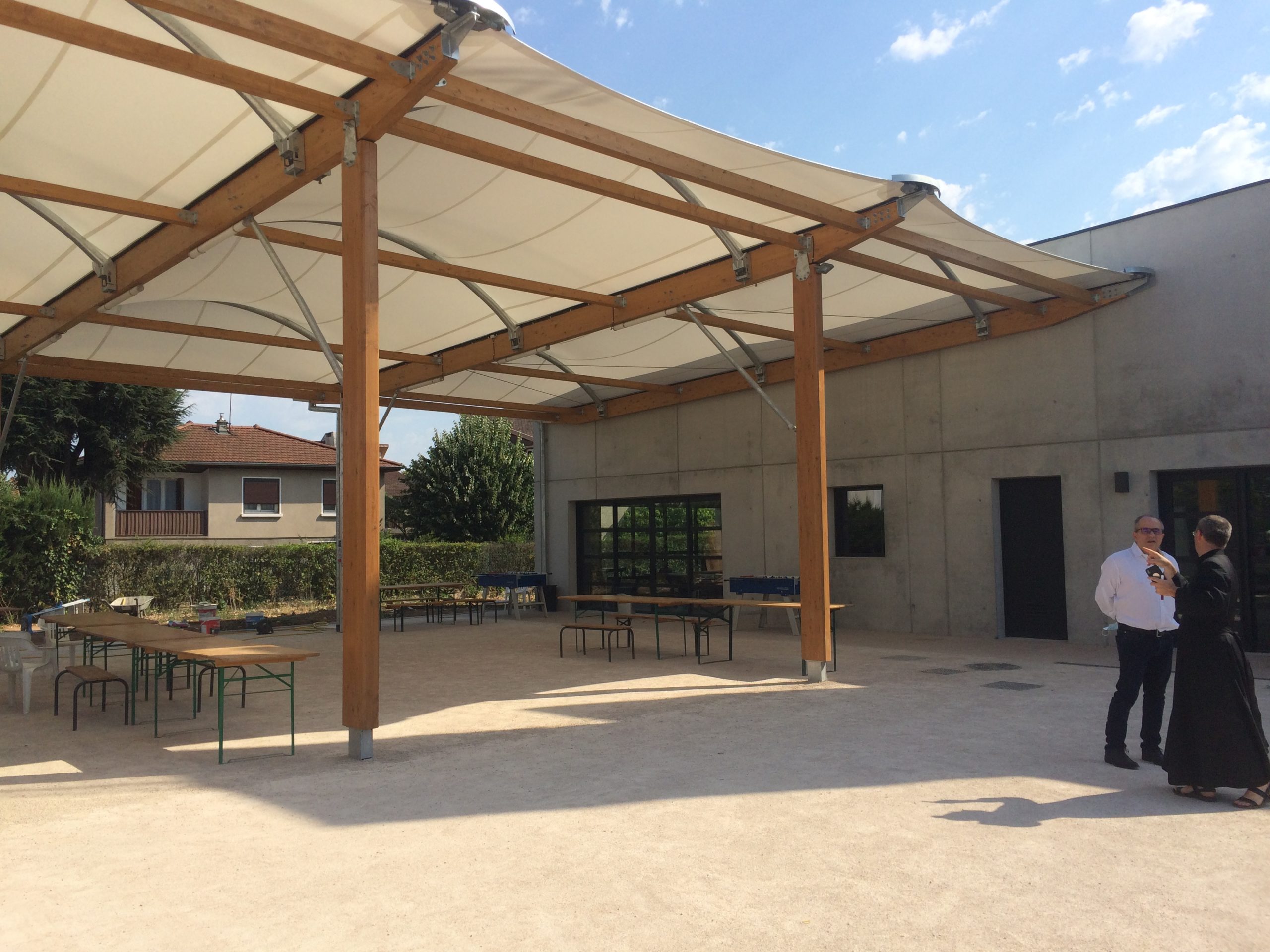 Extension du centre jean XXIII à Meyzieu – DODEKA architecte